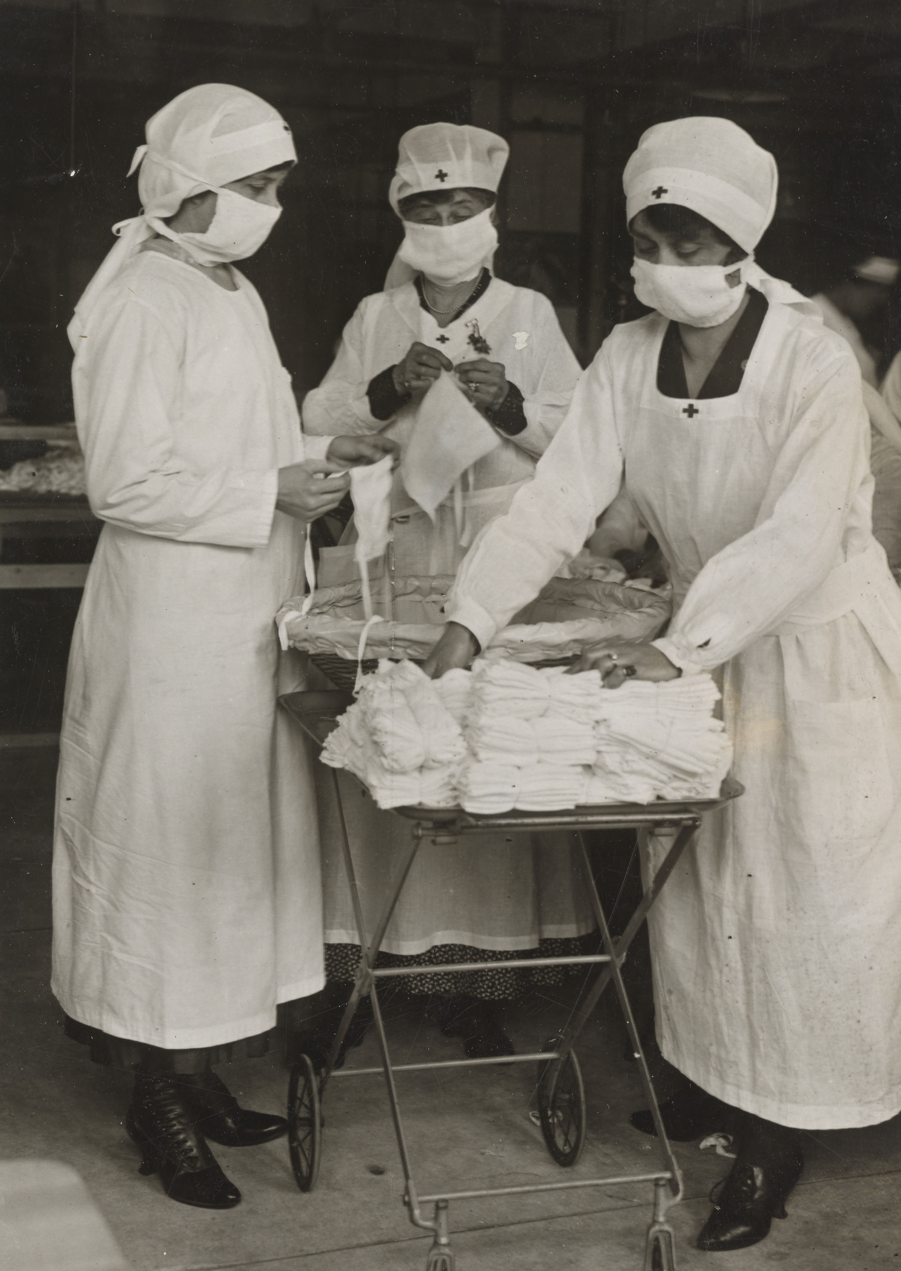 Wear a Mask and Save Your Life: The 1918 Flu Pandemic – Pieces of History