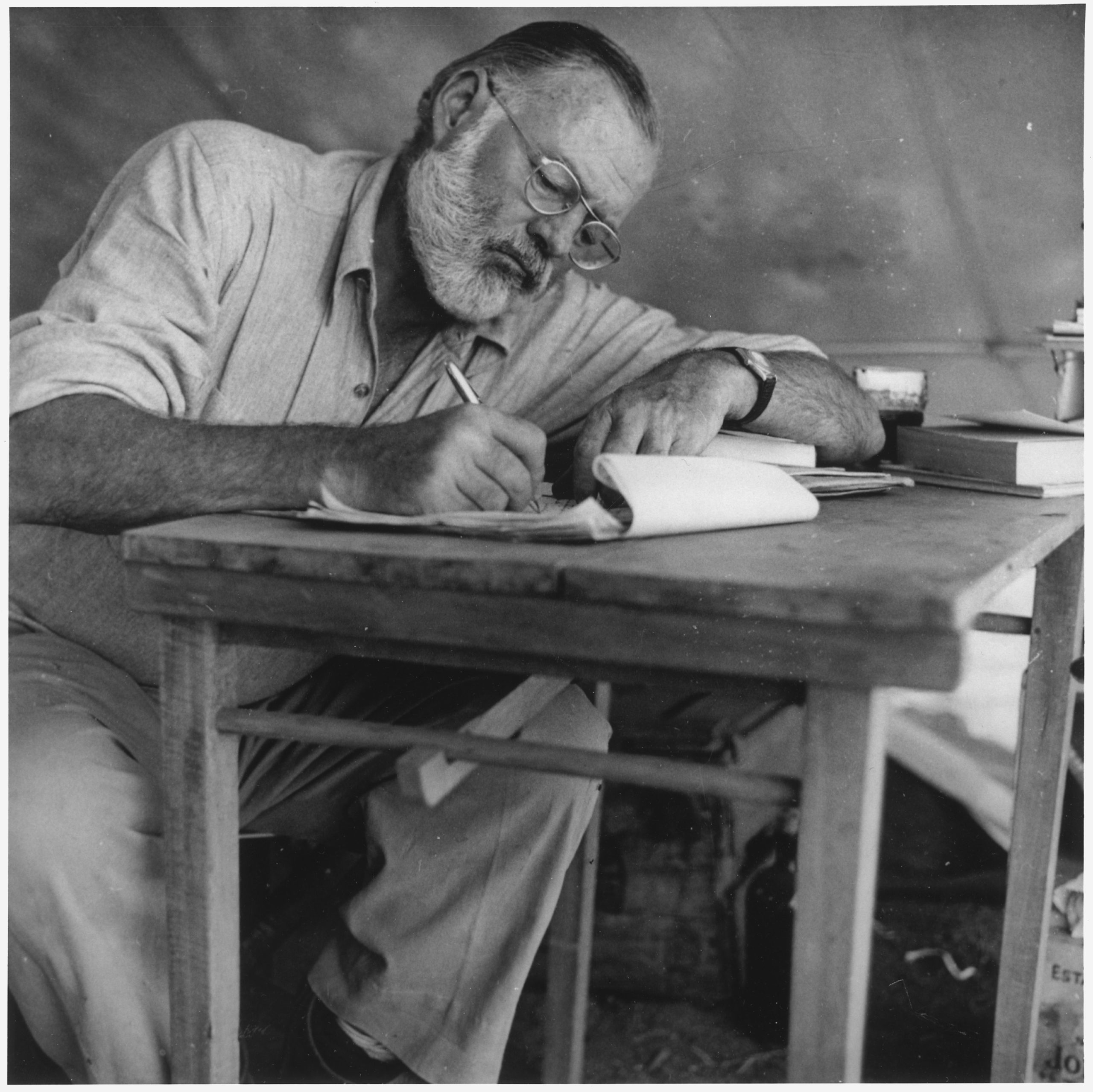 Facial Hair Friday: Old Man and the Beard—Ernest Hemingway – Pieces of ...